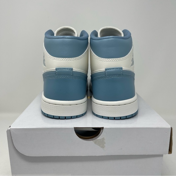 Jordan | Shoes | Womens Nike Air Jordan Mid Unc University Blue White ...